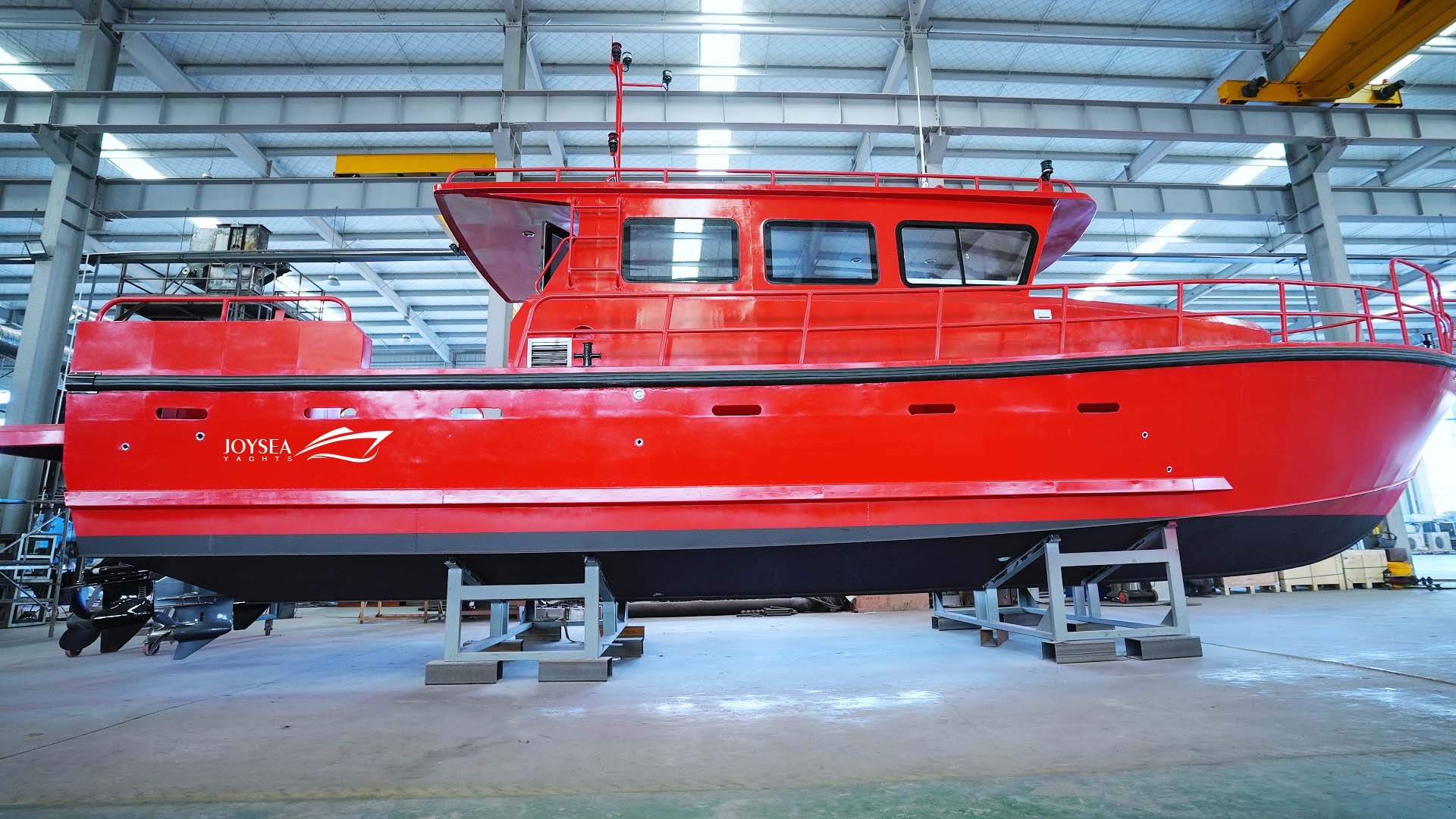 Pilot Express aluminum working boat